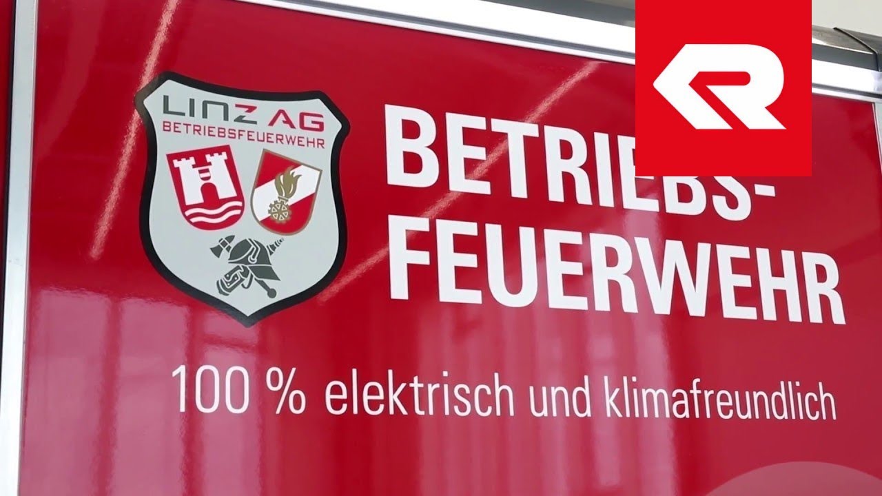 Rosenbauer CL-P Elektro - Kooperation Linz AG & Kreisel Electric - YouTube