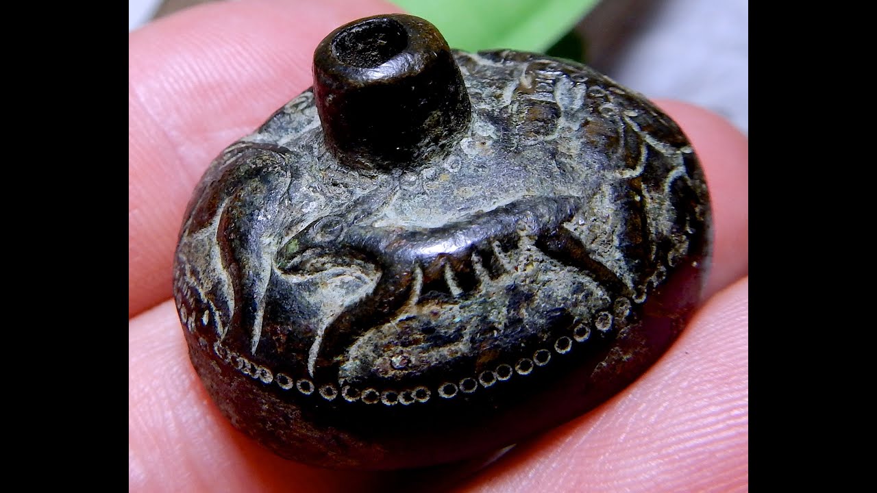 1672 Plantation: Silver Gem Cufflink & Continental Hunting Sword Pommel ...