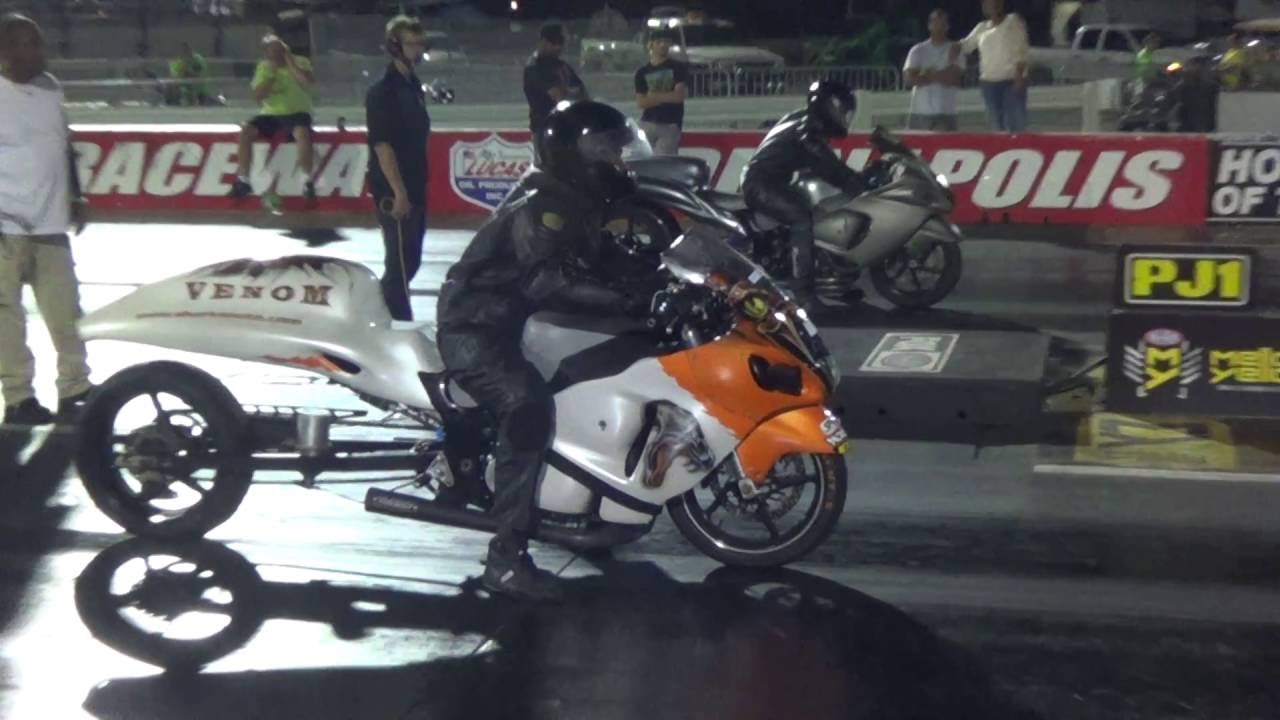 VENOM vs Hayabusa street tire grudge bike racing, NHDRO Indy 2016 - YouTube
