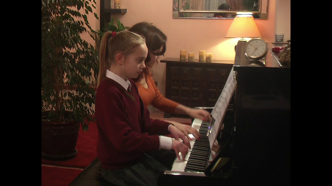 Elena Cornes. Children's Piano School. Eastbourne Piano Lessons 4 - YouTube