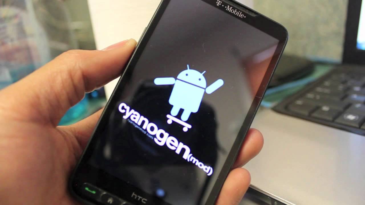 HTC HD2 Android Windows Phone 7 Dual Boot HD - YouTube