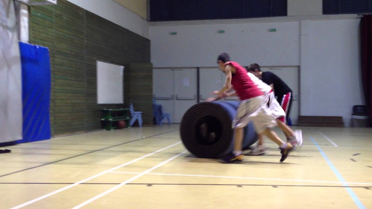 Kid gets smacked on wall - YouTube