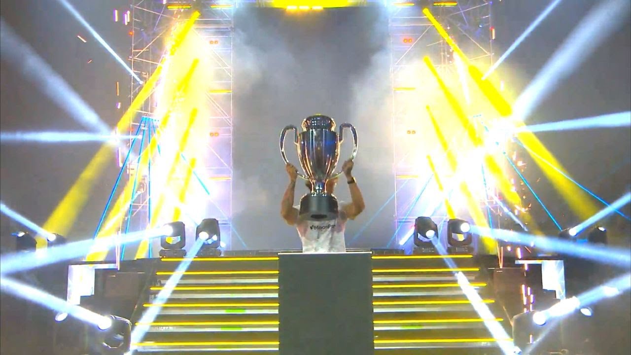 Twistzz pulls out the trophy of IEM Katowice 2023 - YouTube