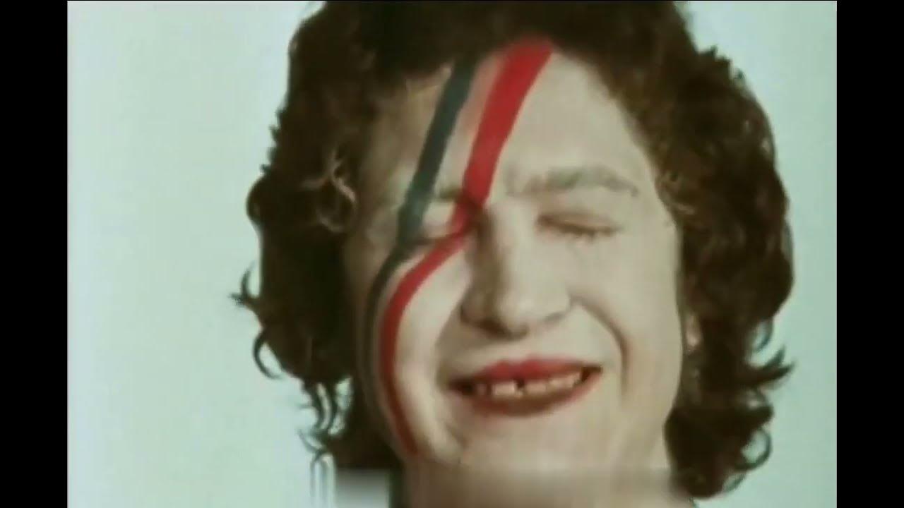 The Laughing Gnome D Bowie Top Of The Pops Promo 1972 YouTube the-laughing-gnome-d-bowie-top-of-the-pops-promo-1972-youtube