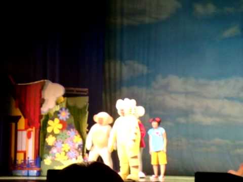 ni hao ki lan live - YouTube
