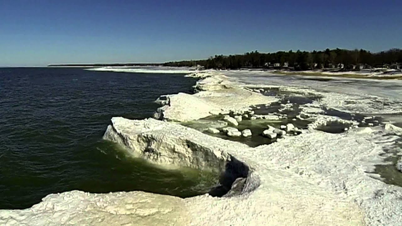 Ice Break up on Lake Huron 2014 - YouTube