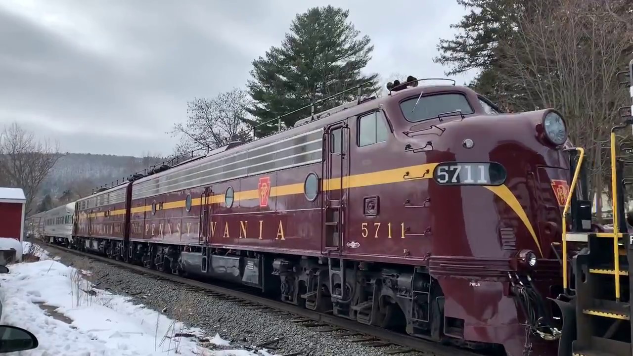 Chasing the NS Toys for Tots train from Binghamton to Bainbridge with ...