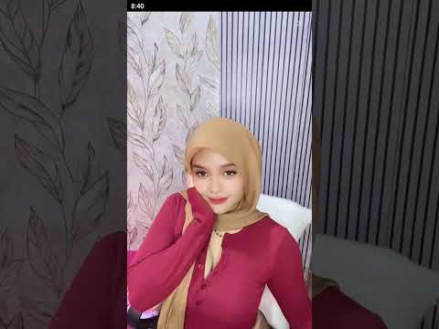 Pink Berhijab, Mulus