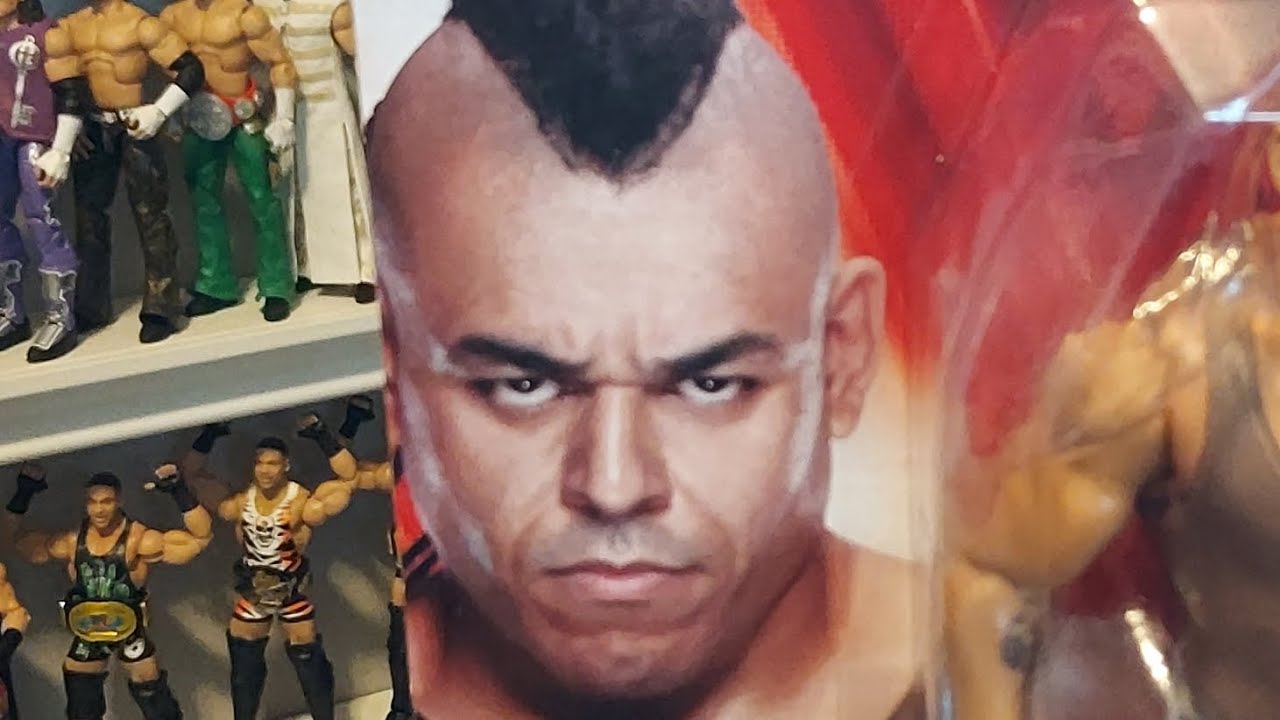 WWE Mattel Basic Series 137 Commander Azeez First Time in the Line ...