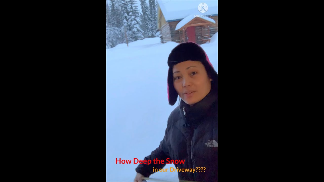 How Deep Snow in our Driveway??? North Pole 12/29/21 - YouTube