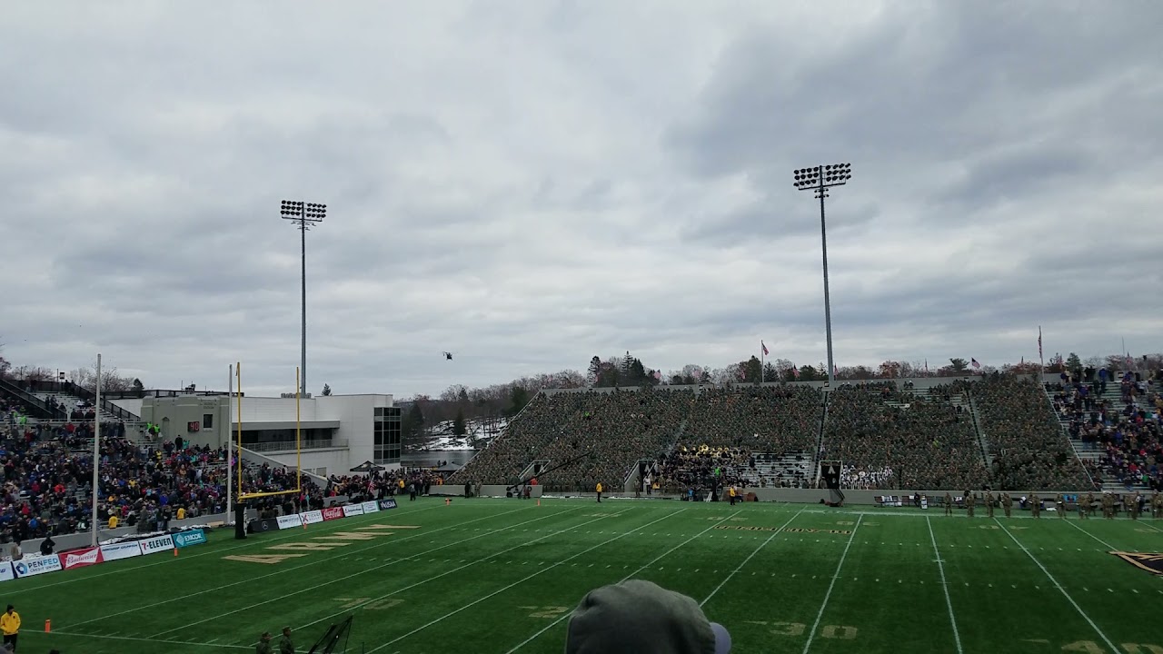 West point game 2018 helicopter fly over - YouTube