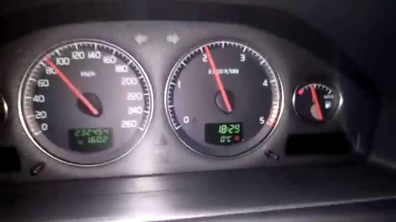 Volvo hu-803 with OEM subwoofer + yatour - YouTube