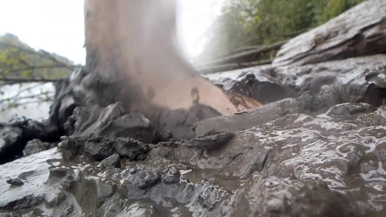 spring mud 2019 barefeet in mud - YouTube