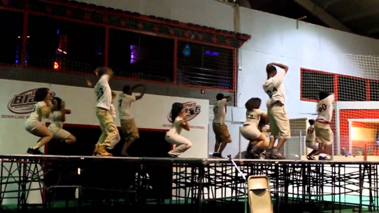 Fatal Fusion performace at siu 2011 - YouTube