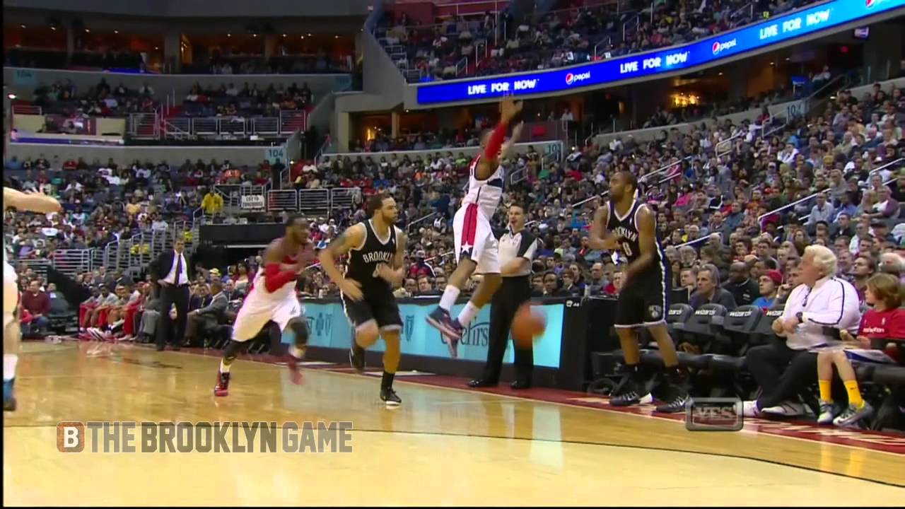 Deron Williams Nets Dunk