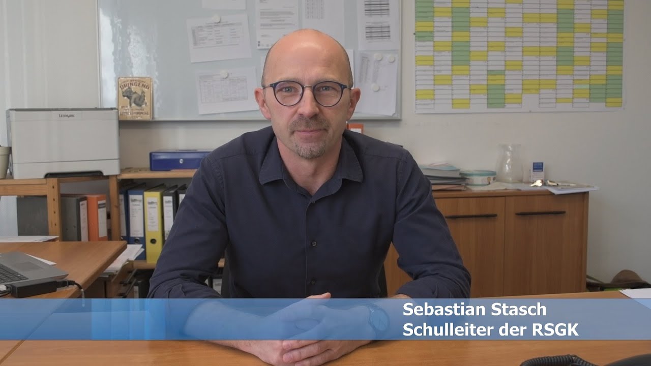 Der neue Schulleiter - Sebastian Stasch - YouTube