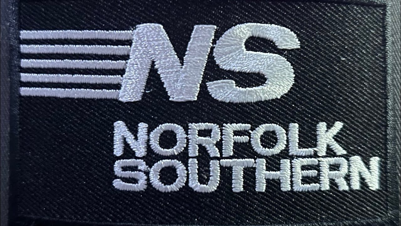 NS 8013 - YouTube