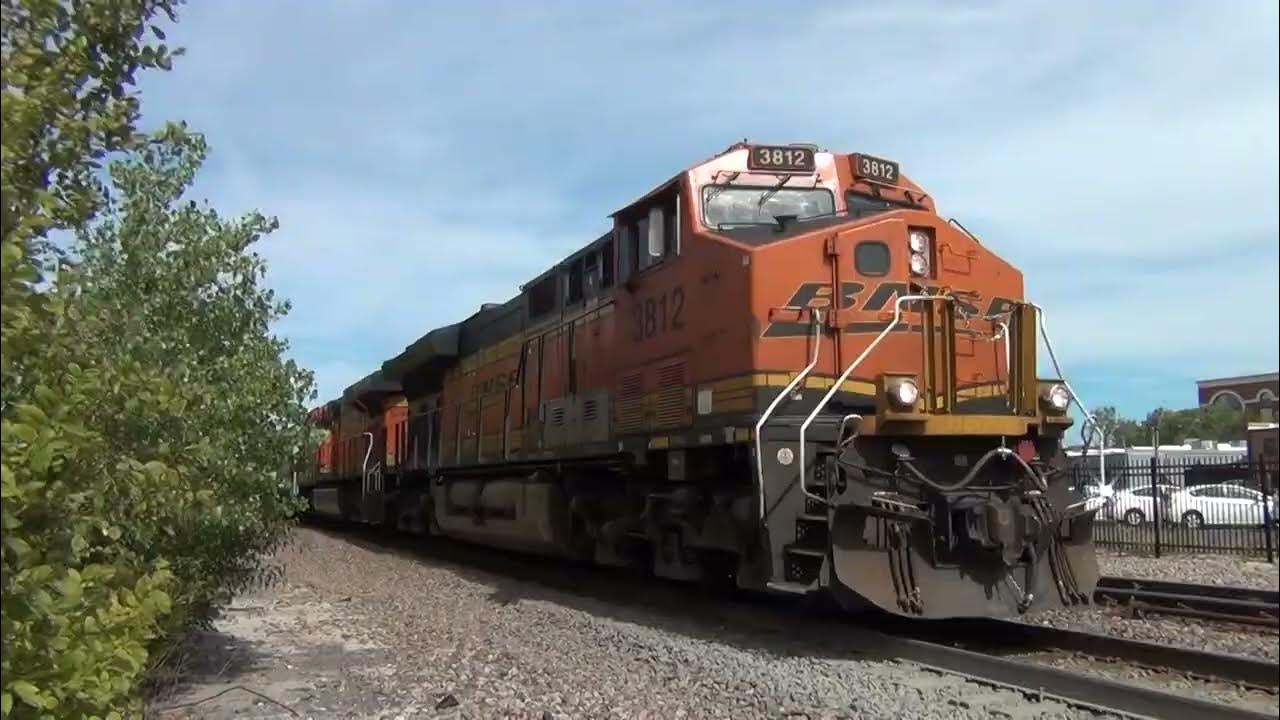 BNSF #3812 Leads WB Grain Train. Olathe, KS 9/28/24 - YouTube