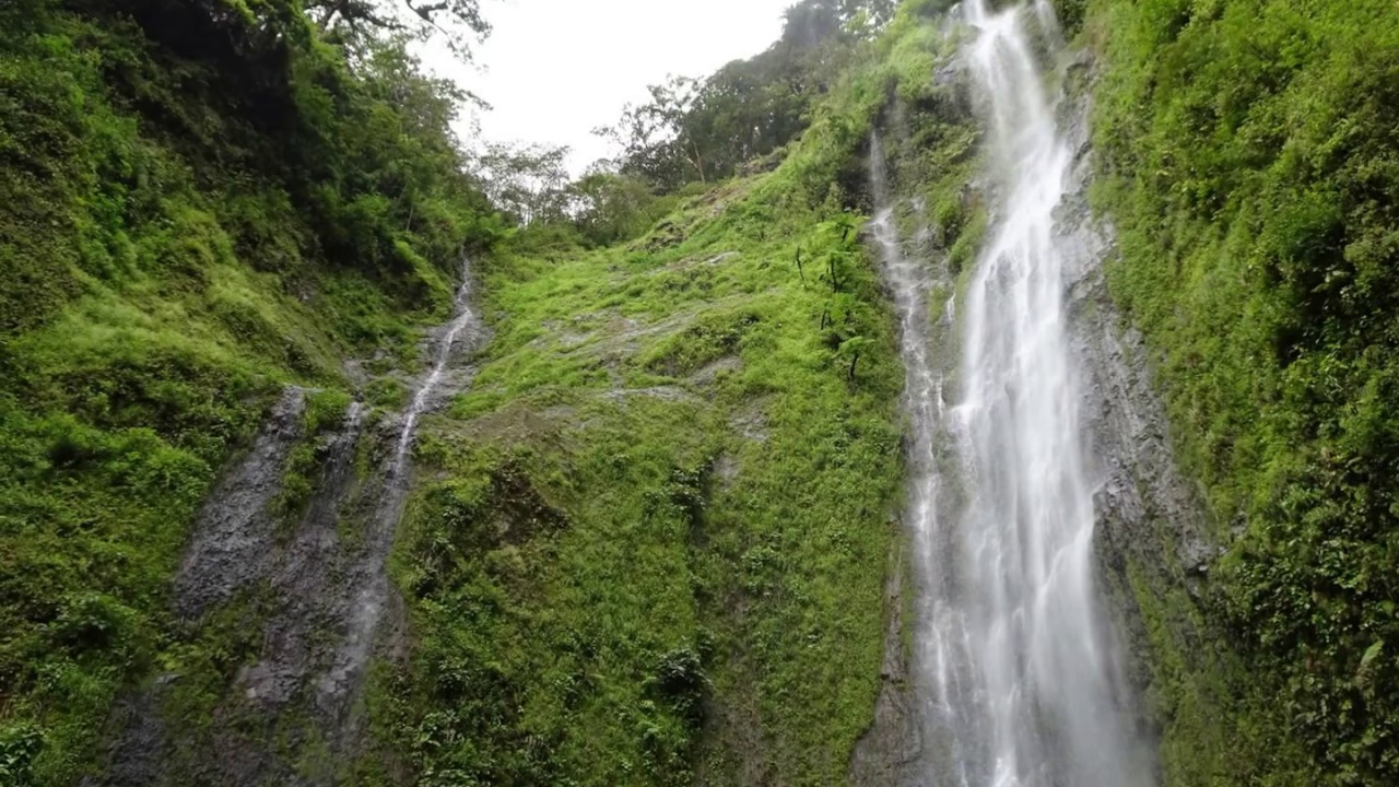 Hike to San Ramon waterfall, Ometepe Island, Nicaragua - YouTube