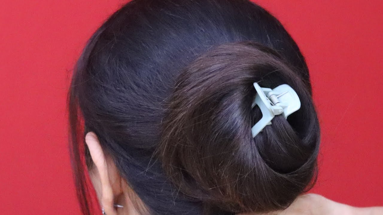 Cute easy clutcher hairstyle for everyday / hair style girl for medium ...