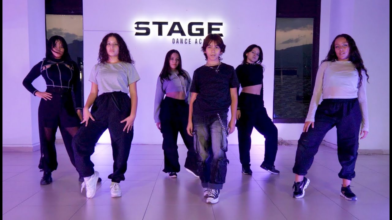 LE SSERAFIM - FEARLESS - STAGE SHOT BY STARRING ANGELZ - YouTube