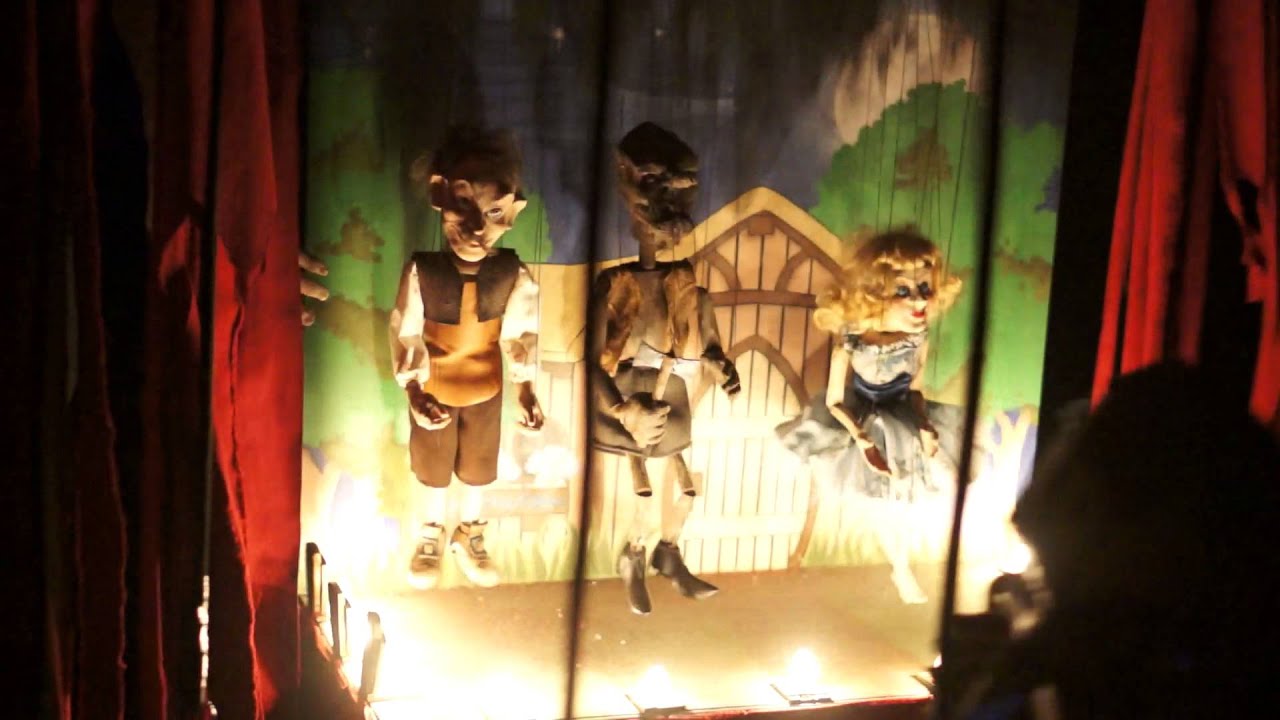 Knott's Scary Farm - Pinocchio Unstrung (Skeleton Key Room) - YouTube