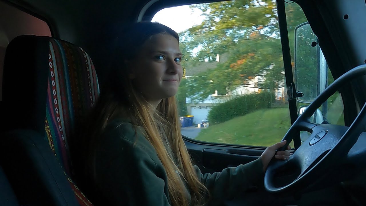 Silage trucking with Charlotte and Sarah | Farming Fixing & Fabricating ...