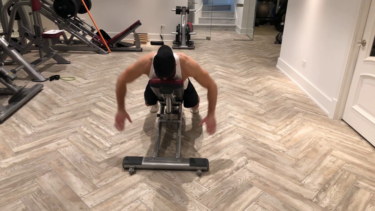 Rows to external rotation off incline bench - YouTube