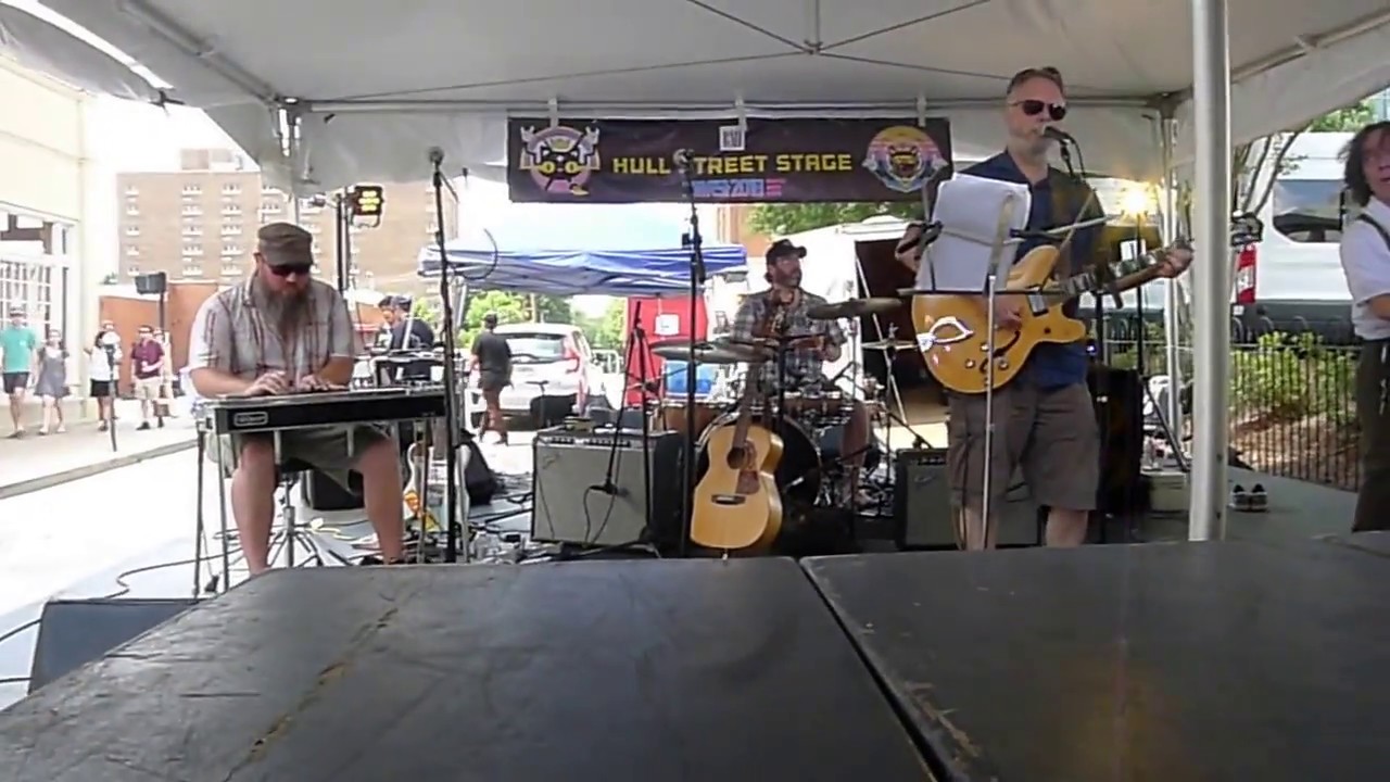 Joe Willey & the Movin' Men 'Everywhere But Your Heart' @ AthFest Hull ...