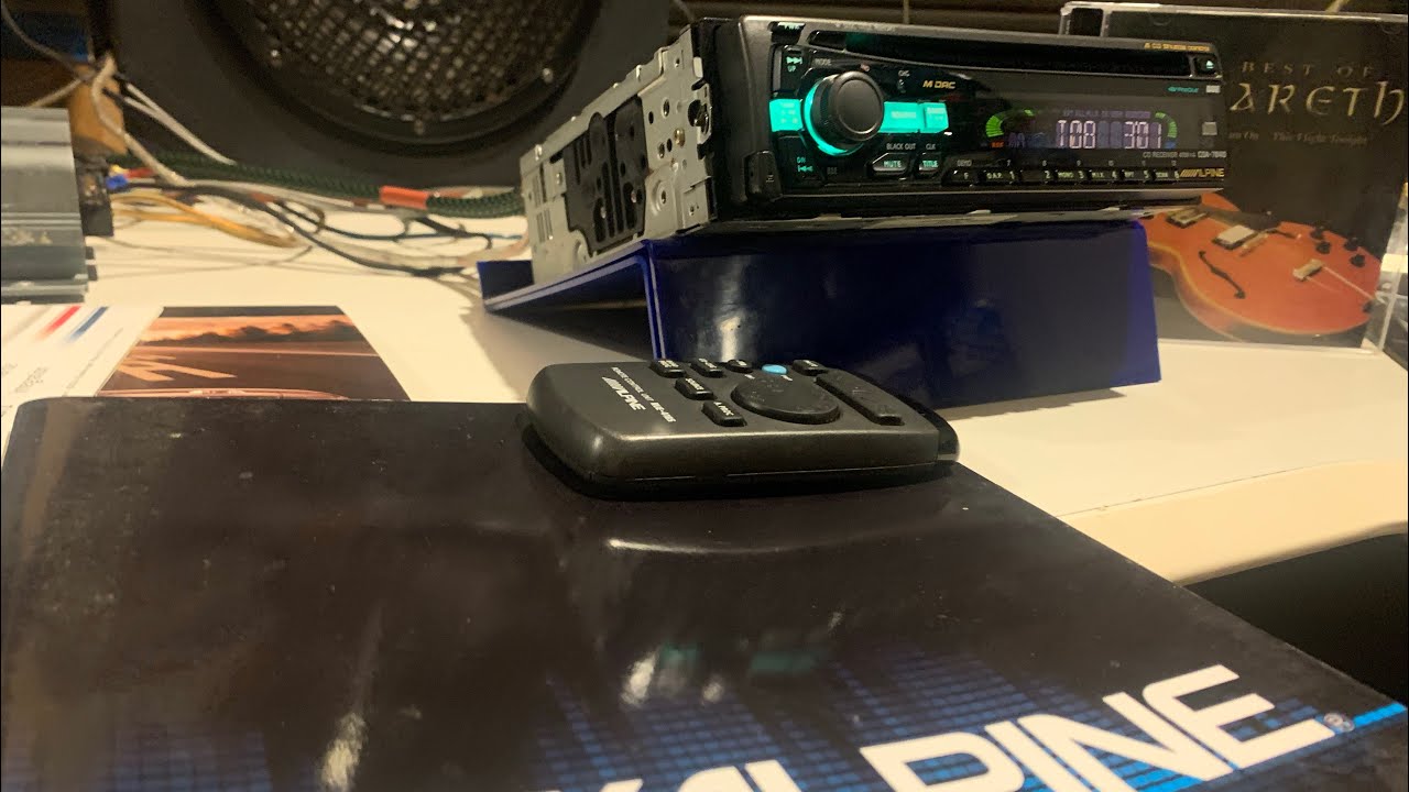 CD Player Alpine CDA-7840 Old School (1998) Qualidade Hi-Fi - YouTube