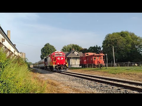 RJ Corman Kentucky Dinner Train on the Bardstown Branch Bardstown to ...