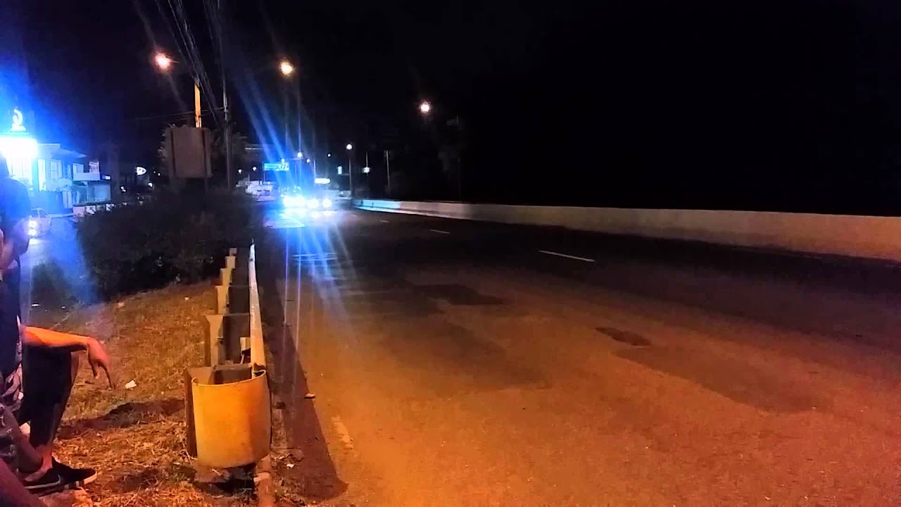 Kia Forte vs Lancer - YouTube