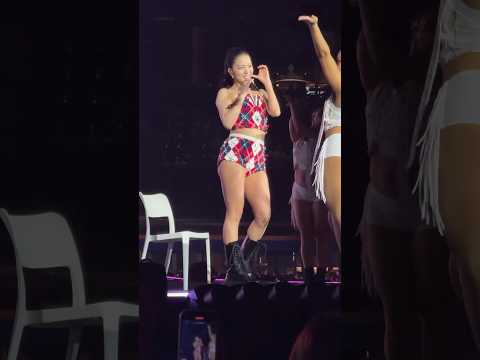 JISOO owns deadline tour era ❤️‍🔥 #JISOO#deadlineWorldtour#blackpinkinyourarea#blackpink#kimjisoo