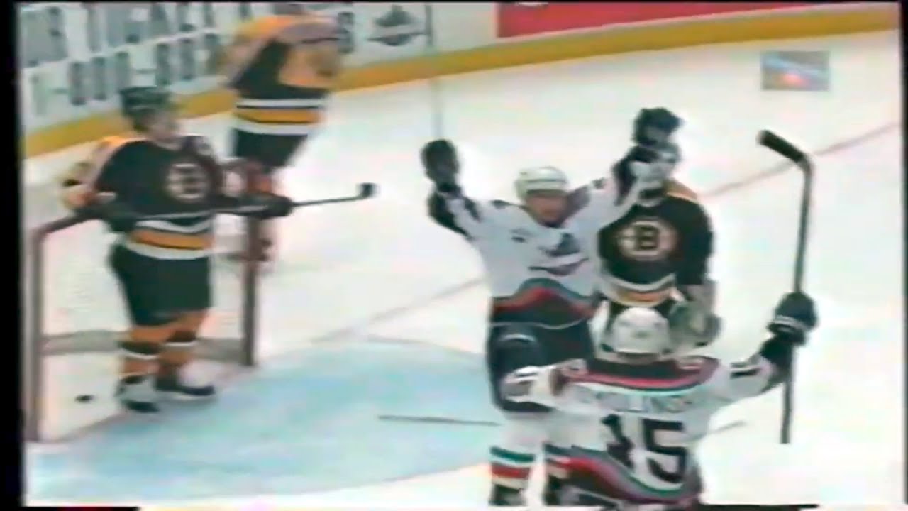New York Islanders VS Boston Bruins March 6, 1997 - YouTube
