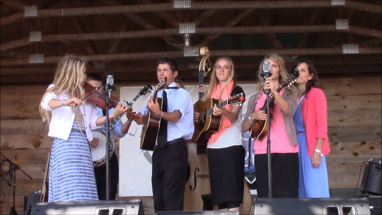 THE KINGERY FAMILY@ Lakes Bluegrass Festival "It Could Be Gone In A ...