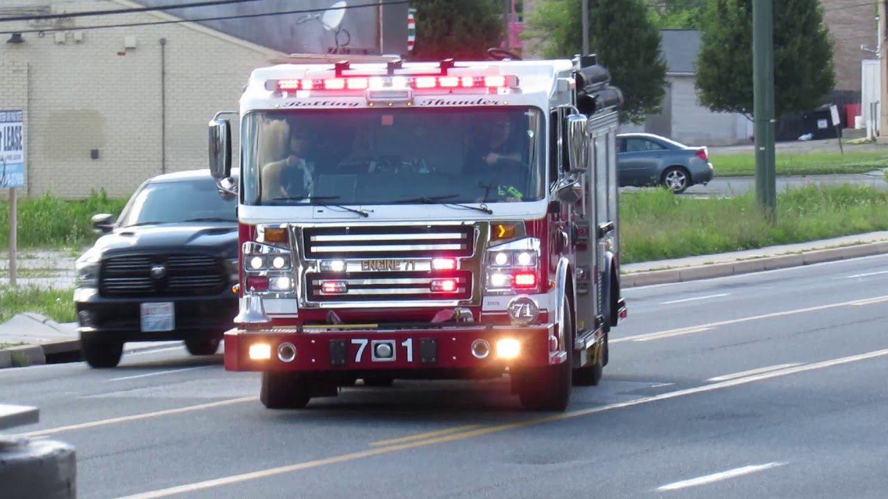BCOFD ENGINE 71 RESPONDING - YouTube