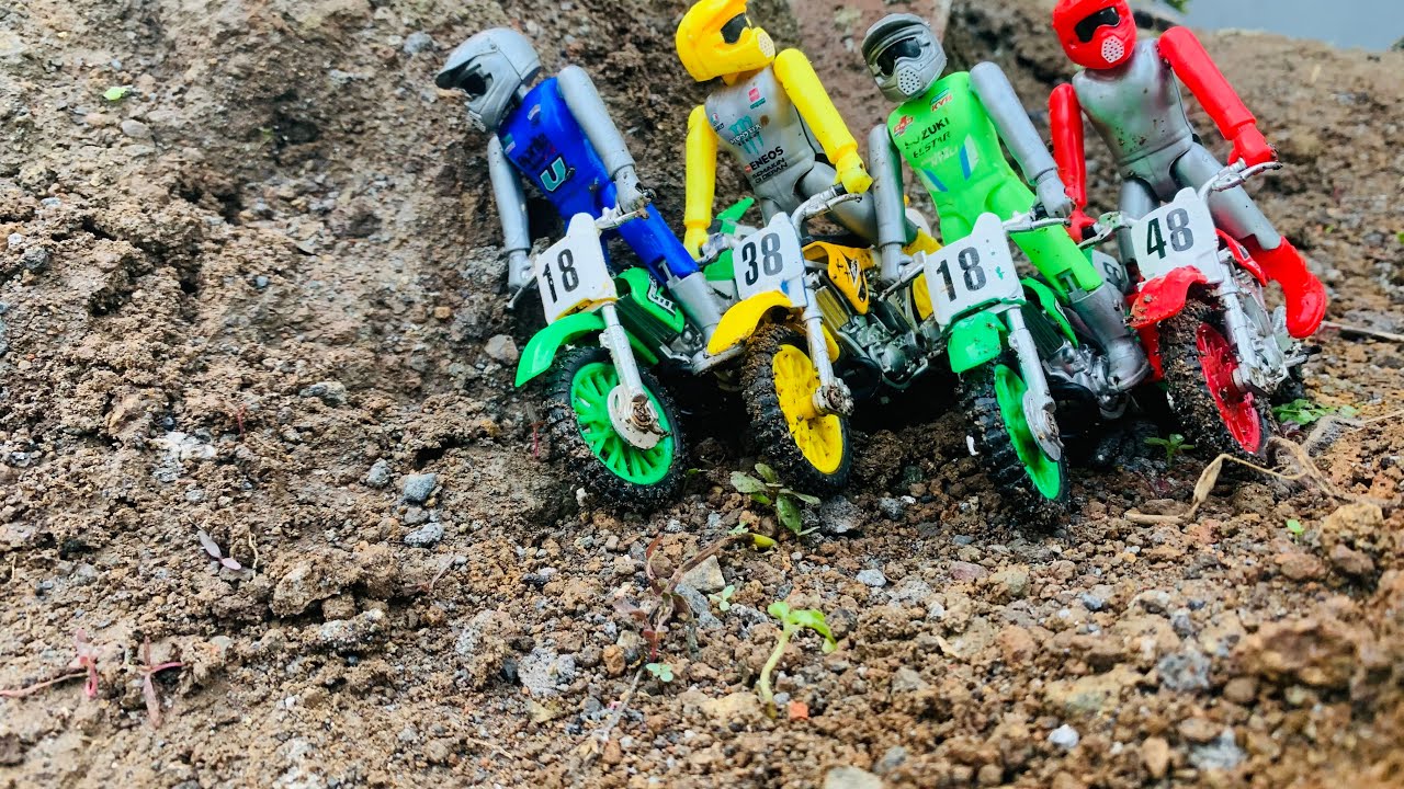 Dirt Bike Finger | Riding Kawasaki KX 450F Motor Trail | Motocross ...