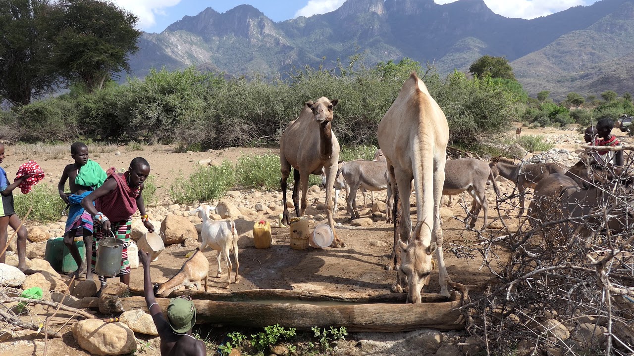 Samburu "Singing Well" near the Matthews Range, northern Kenya - YouTube