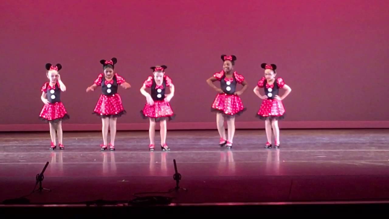 Mickey Motion (tap) - YouTube