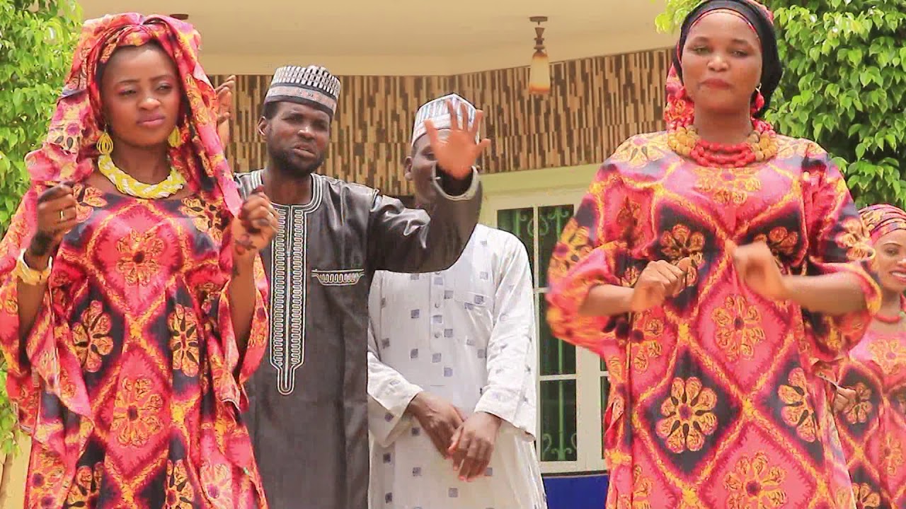 Wa ye yafi dacewa da custom Hamidu Ali ko dikko inde ? Sabin Video ...