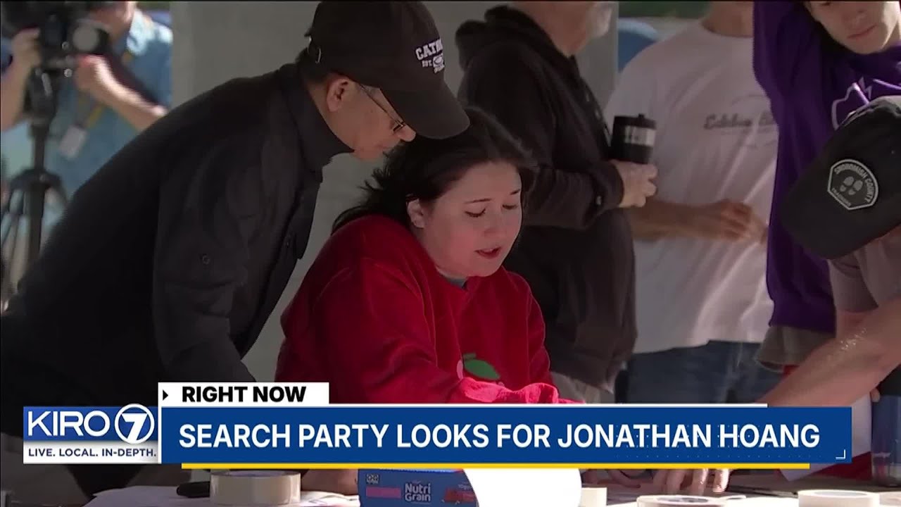 Search party gathers to look for Jonathan Hoang - YouTube