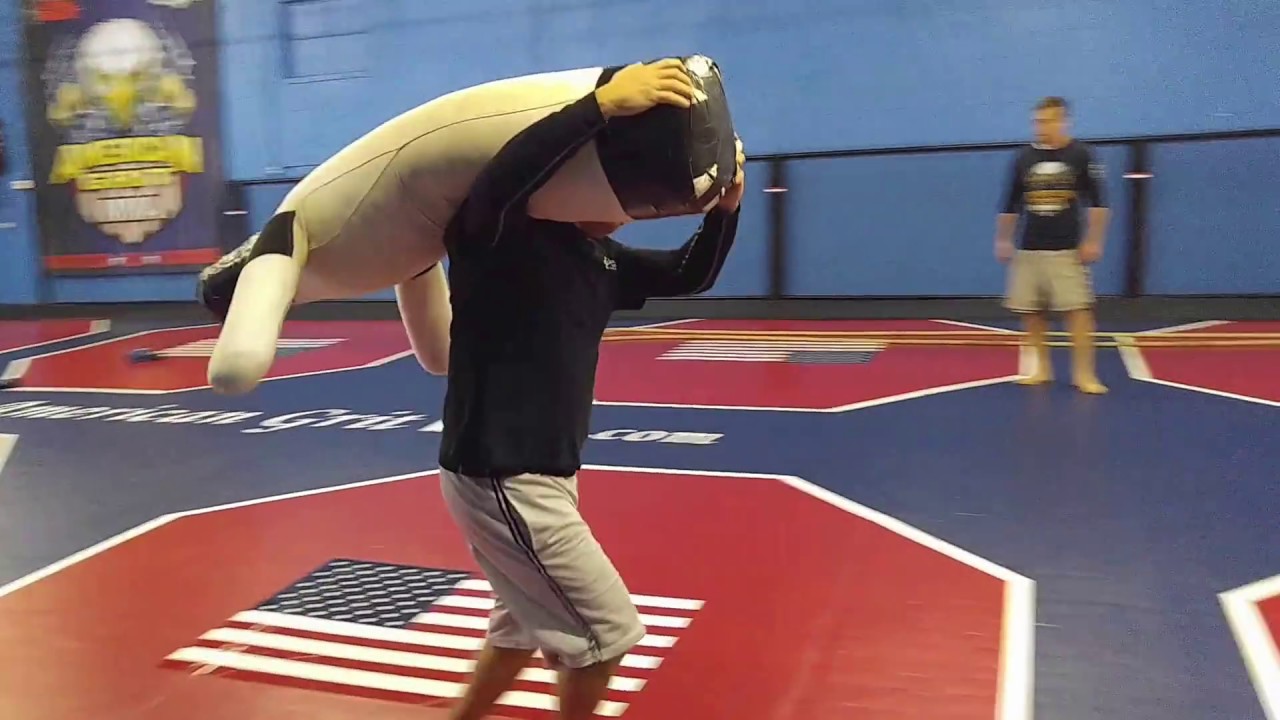 Body Slamming The Dummy - YouTube