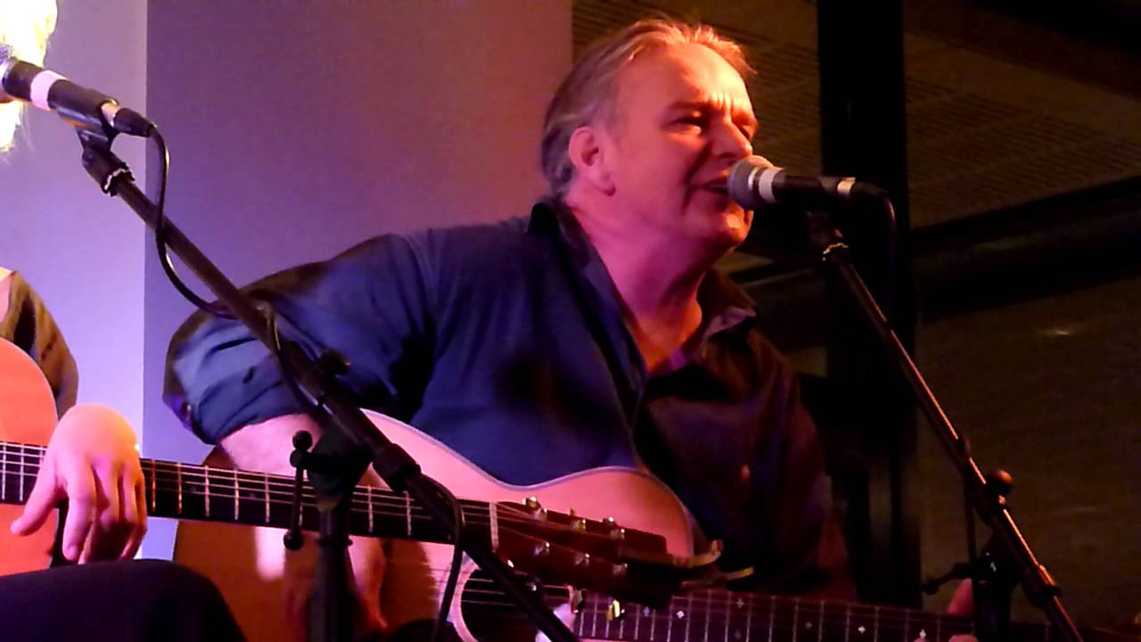 2003 - Kevin Bennett - Songwriters in the Round - Club Menai - 12-12 ...