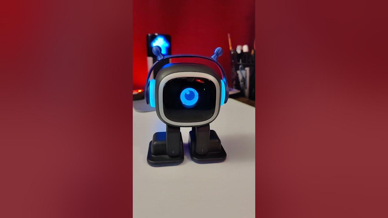 Emo Robot- Cyclops #robotics #robot #realrobot #emo #emorobot - YouTube
