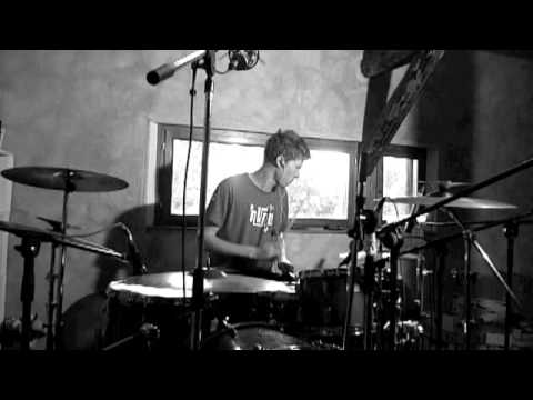 Quentin "Fox" Geiss - Dub FX drum cover "Wandering Love" - YouTube