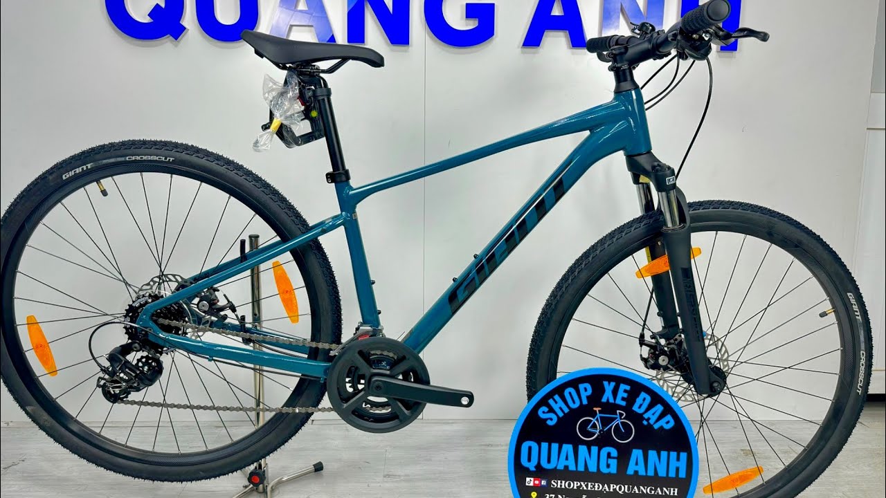 GIANT ROAM 4 2024 mẫu đang có mức giá siêu ưu đãi tháng 5 🔥🔥🔥 - YouTube