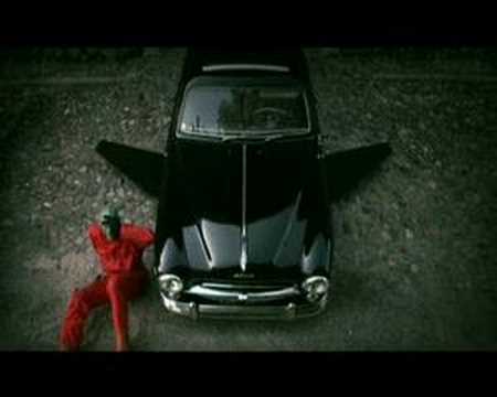 Fantomas and his flying car - YouTube