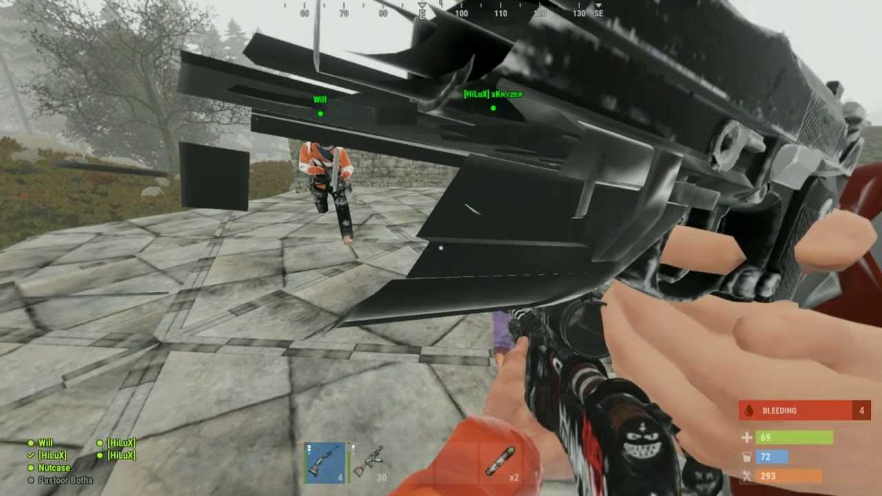 Rust - HiLuX - The 3hr Online pt 1 - PvP & Breaking into the furnace ...