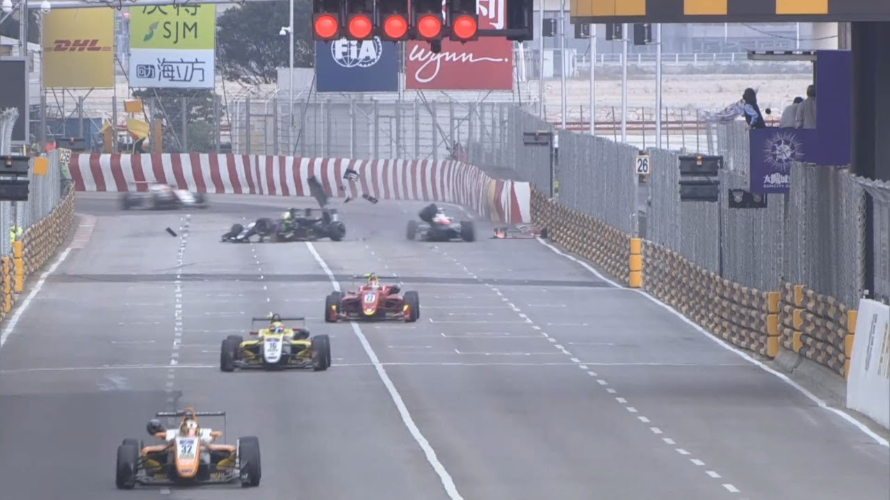 FIA Formula 3 World Cup 2018. Q2 Macau Grand Prix. Big Crash - YouTube