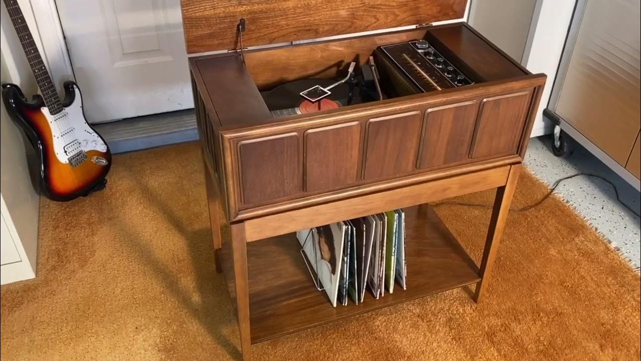 1969 GE Consolette Record Player, Model S671 - YouTube